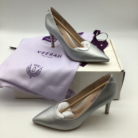 VEERAH NEW YORK | Shoes | Veerah New York Frida Starry Silver Pointed ...